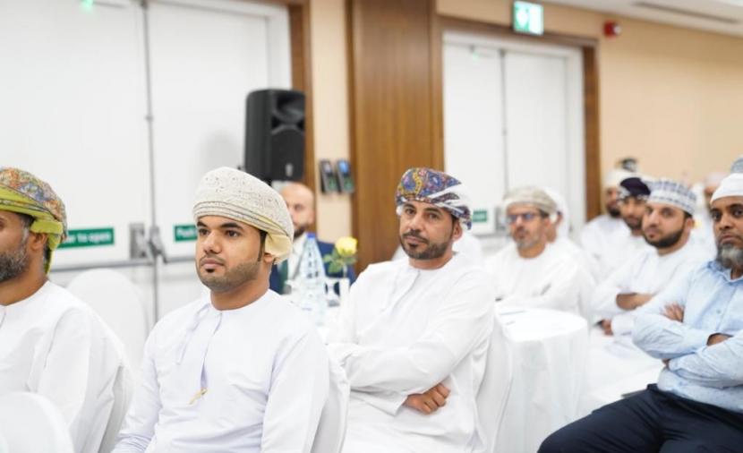 صحيفة الرؤية العمانية مشاركة 100 صيدلي في ملتقى الصيادلة بالظاهرة