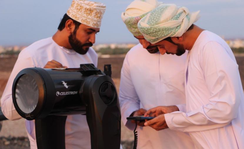 صحيفة الرؤية العمانية الإمارات تحدد إجازة عيد الفطر وهذا موعد
