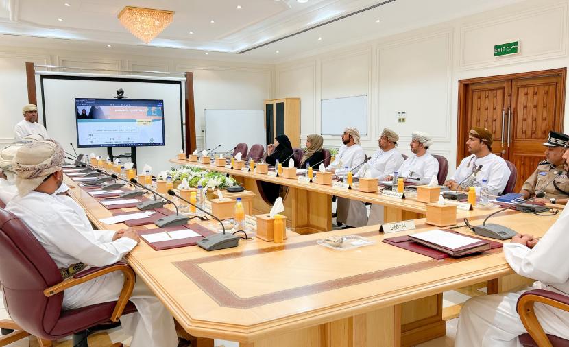 إسناد رصف طرق داخلية في البريمي | جريدة الرؤية العمانية